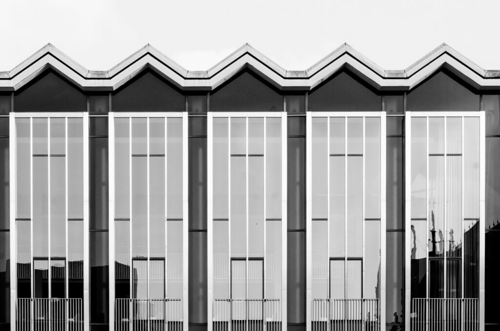 Waarom bouwen met aluminium niet alleen voor kantoorgebouwen is ...